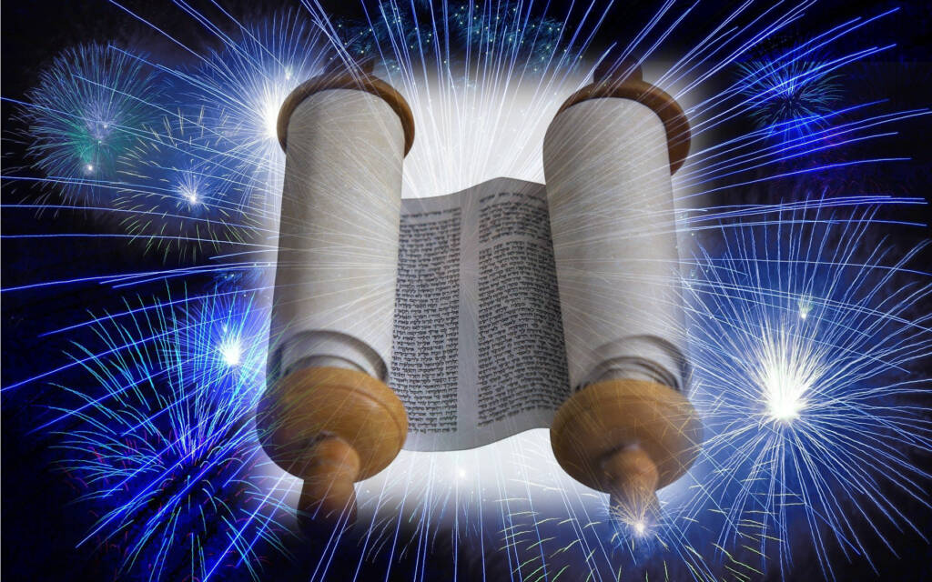 Shemini Atzeret & Simchat Torah | Ceremony & Celebration Family Edition ...