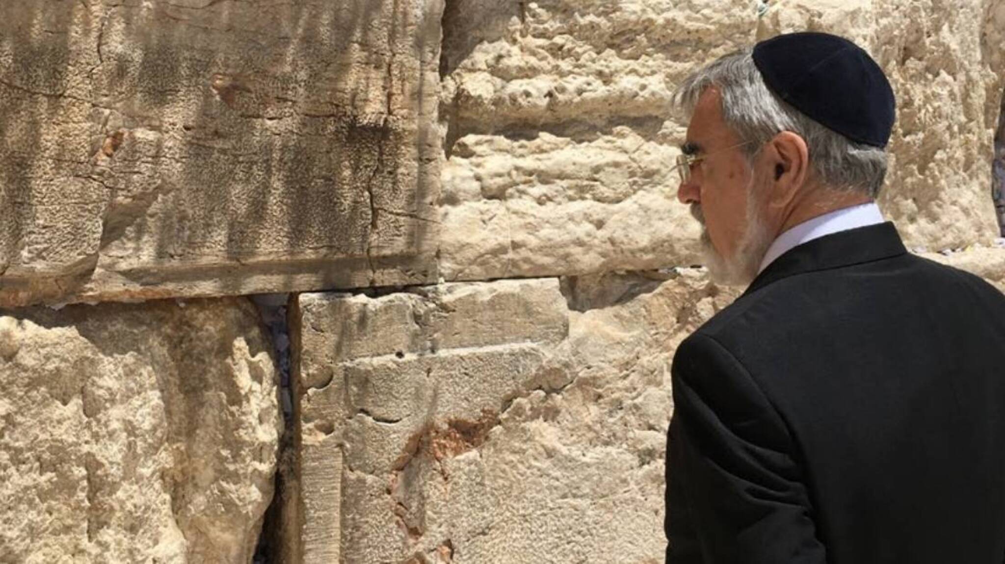 Torah Teachings | Judaism & Festivals | The Rabbi Sacks Legacy