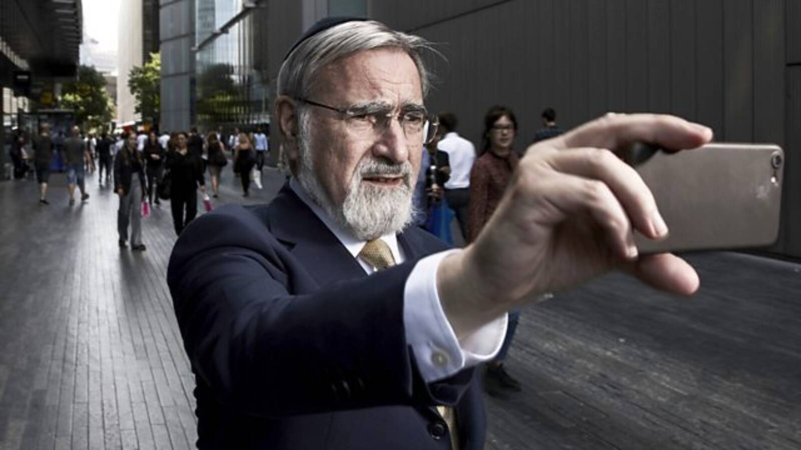 Rabbi Lord Jonathan Sacks | הרב יונתן זקס | Official Website