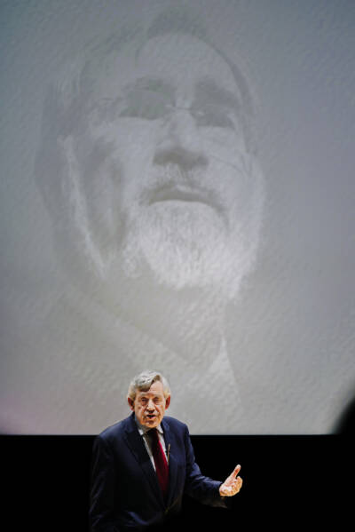 Gordon Brown Remembers Rabbi Sacks at Annual Memorial Lecture | The ...